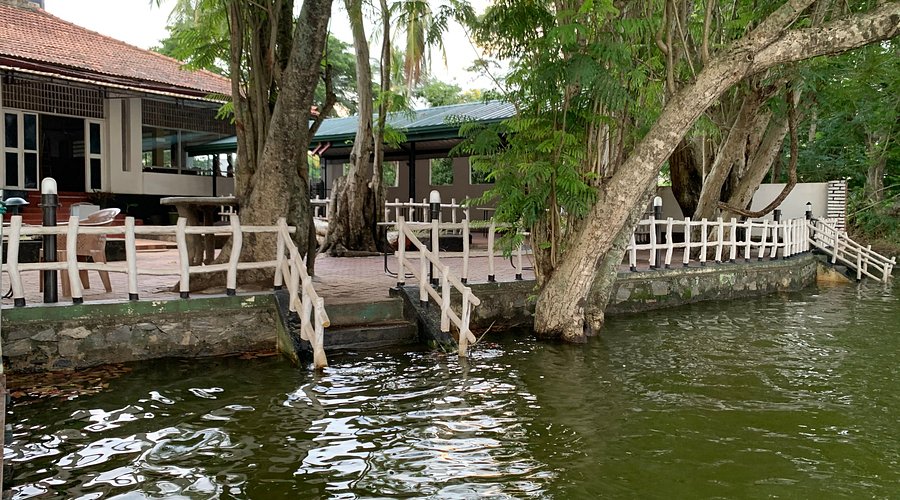 Dining in Kurunegala